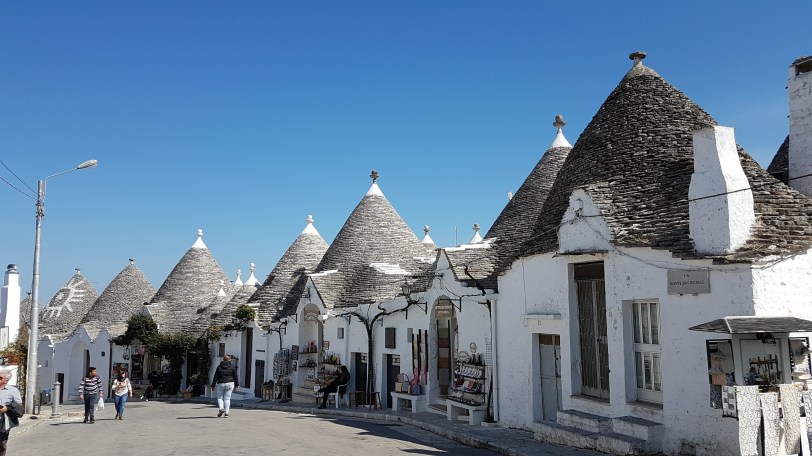 What is a Trullo? | Orna O'Reilly: Travelling Italy
