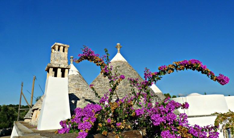 What is a Trullo? | Orna O'Reilly: Travelling Italy